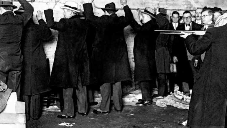 02/14 – The Saint Valentine’s Day Massacre – ASAP History